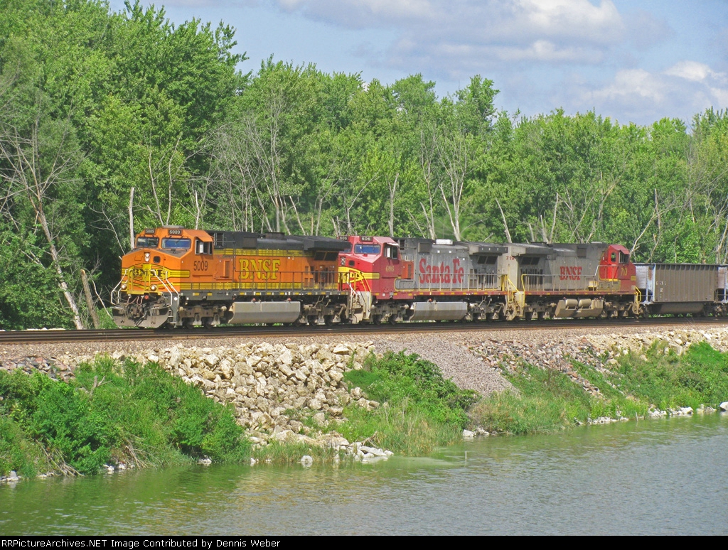 BNSF 5009, BNSF's Aurora Sub.